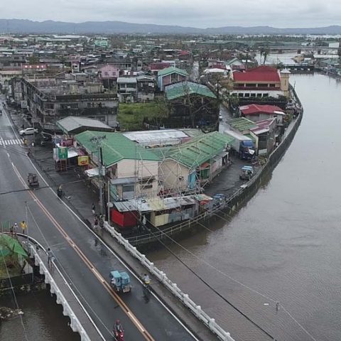 DLTB Bus - Manila to Naga